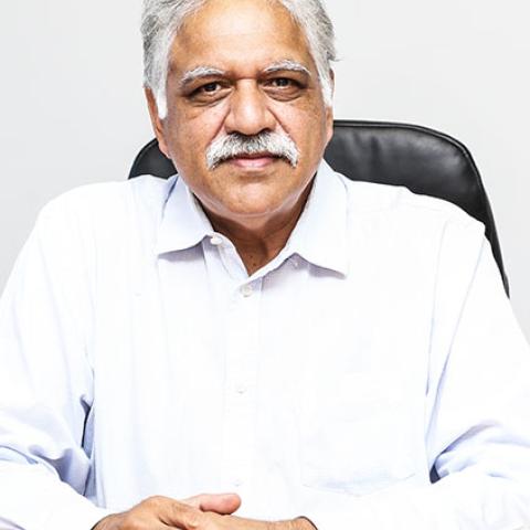 Mr Khalil Mullagie | Service Excellence Awards